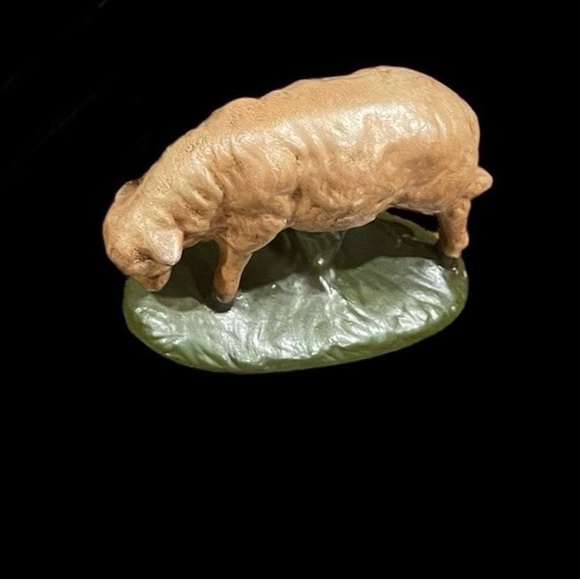 Holiday | Vintage Holland Mold Christmas Nativity Bowing Sheep Ceramic ...